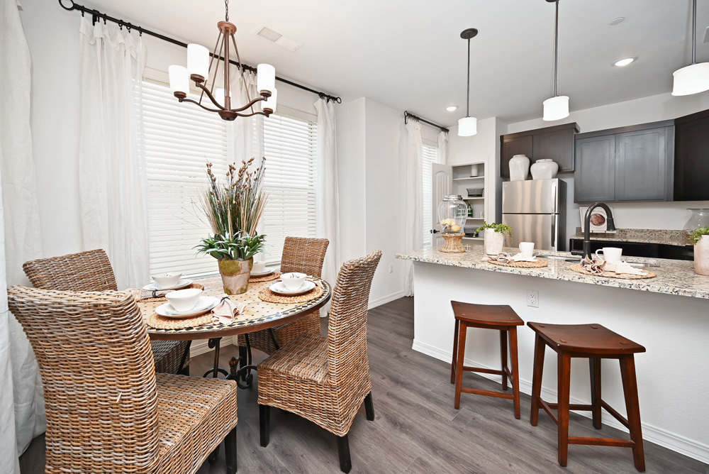 Las Mansiones at Eastlake | Apartments in El Paso, TX | (915) 260-9095