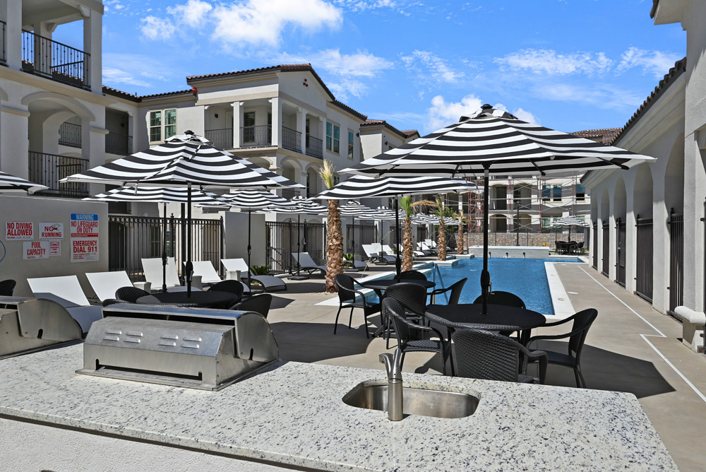 Las Mansiones at Eastlake | Apartments in El Paso, TX | (915) 260-9095