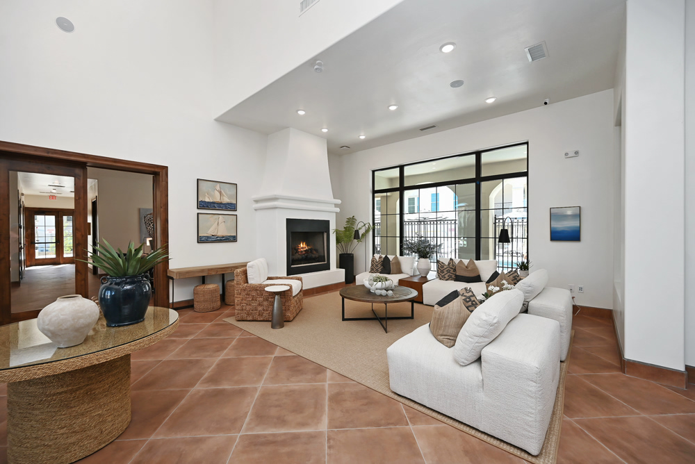 Las Mansiones at Eastlake | Apartments in El Paso, TX | (915) 260-9095